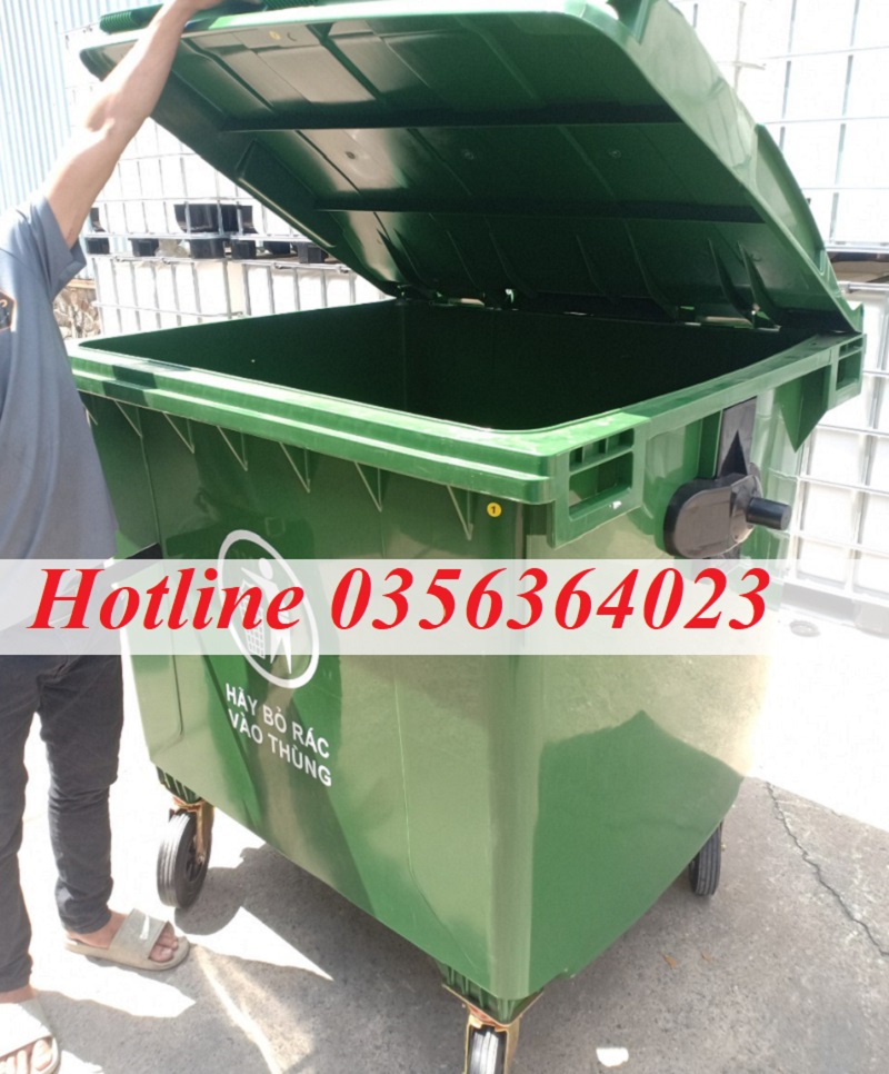 Thùng rác nhựa 1000L - Môi trường sống